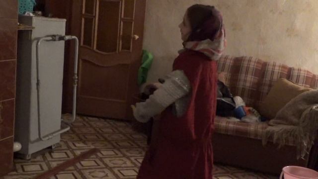 Лиза, танец в калошах. 2017г.