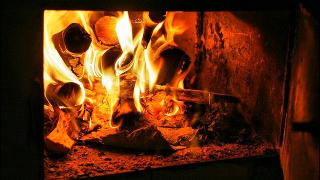 А  Сурков  Бьётся в тесной печурке огонь #стихиолюбви #стихиовойне #поэты20века