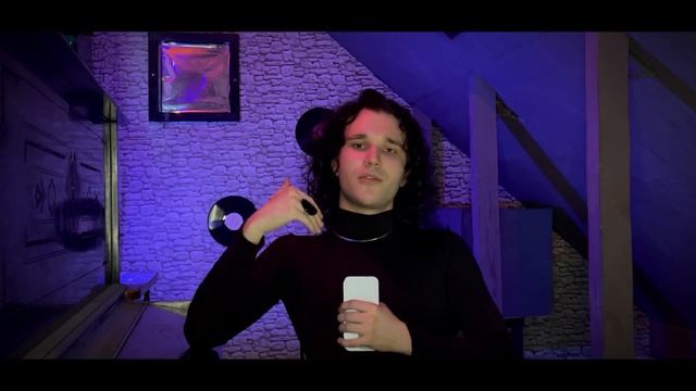 Интервью с актёром Максимом Ханаевым - иммерсивный спектакль "Отражение" от Obrazwill