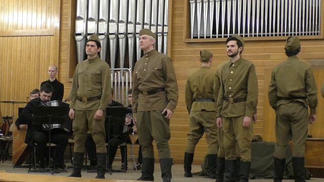 В.Баснер-М.Матусовский"На Безымянной высоте" Поёт Дмитрий Суслов НГК им. М.И.Глинки
