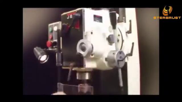 Вертикально-фрезерный станок с редуктором Jet JMD-45PF (2)