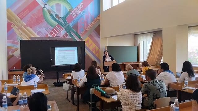 Секция «Наставничество». Выступление директора ЦССВ "Берегиня" Дьяконовой А.Н.