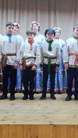 Детский ансамбль "Напев" , русская народная песня "Во лесу я был"
