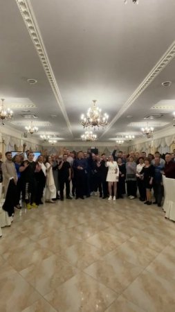 От всей нашей дружной команды «Анинго» поздравляем вас с Новым годом!