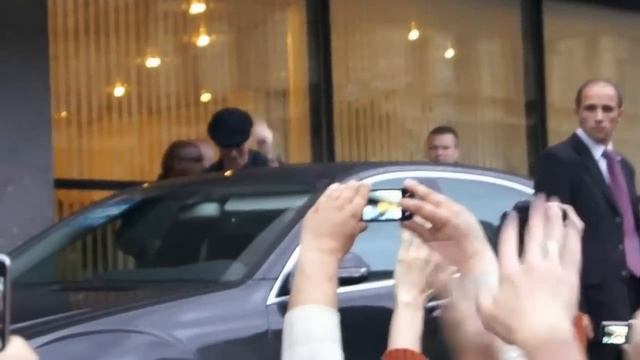 Hugh Laurie after concert in  Saint-Petersburg 24/06/2012