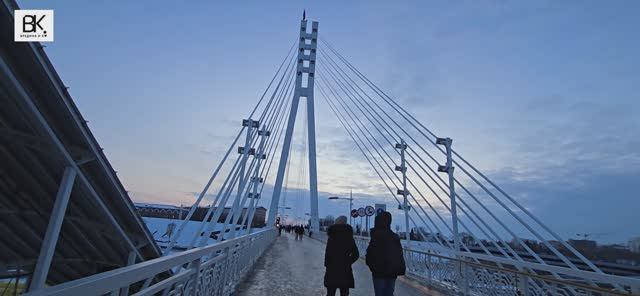 Мост Влюбленных. Тюменская Набережная. Семен Ремезов. Витус Беринг