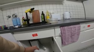 Влог проблема с установкой мусорное ведро для кухни не влазит, привезли мебель которую не ждал