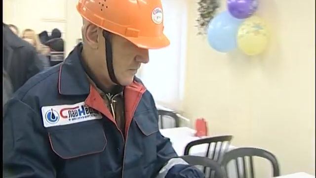 2007 12 06 Мегион. ВНГДУ, НГП-3, ДНС -2. Славнеть-торг открытие столовой НСТ