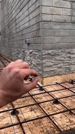 Делаем БЕТОННУЮ ОТМОСТКУ у дома из техноблоков