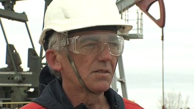 2010 05 23 Мегион  подготовка к паводковому периоду