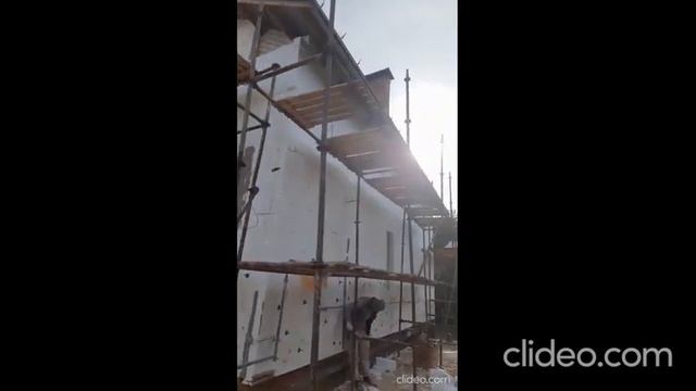 Утепление фасада дома пенопластом ППС-16, 150мм. Нанесение декоративной акриловой штукатурки.