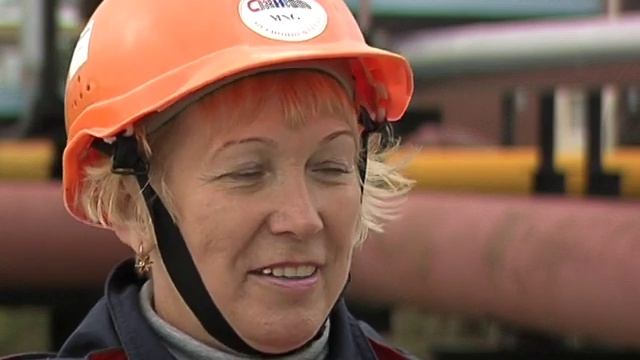 2012 08 24  Мегион Зинаида Микитюк ветеран производства