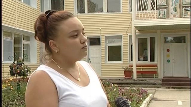 2007 08 17  Мегион  сад Крепыш ремонт