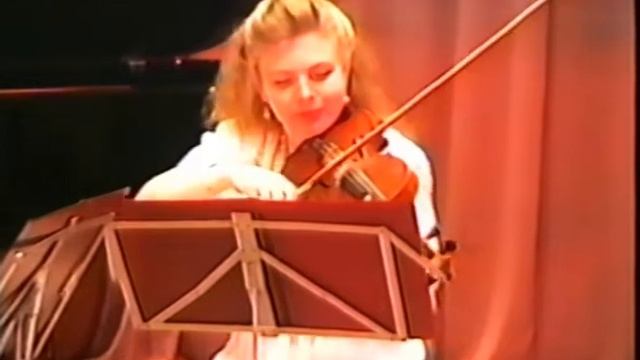 1993 Мегион.   Музыкальное произведение