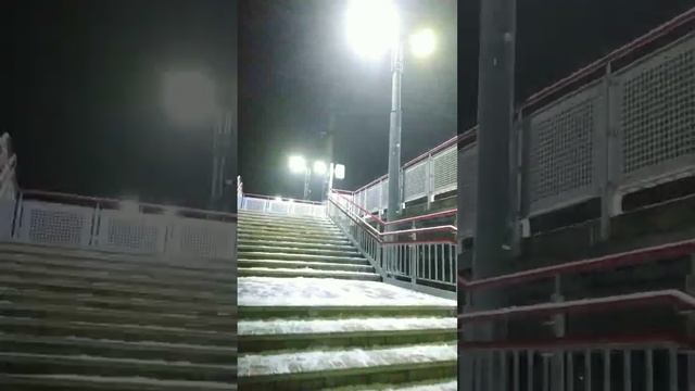 ФОНАРИ СОШЛИ С УМА  #shorts