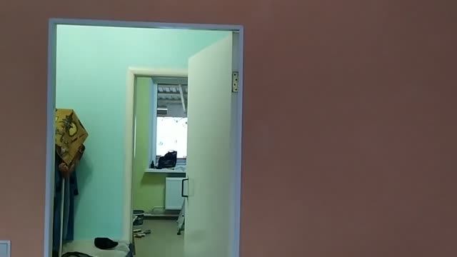 Бюджетный ремонт. Перекрашиваем обои.