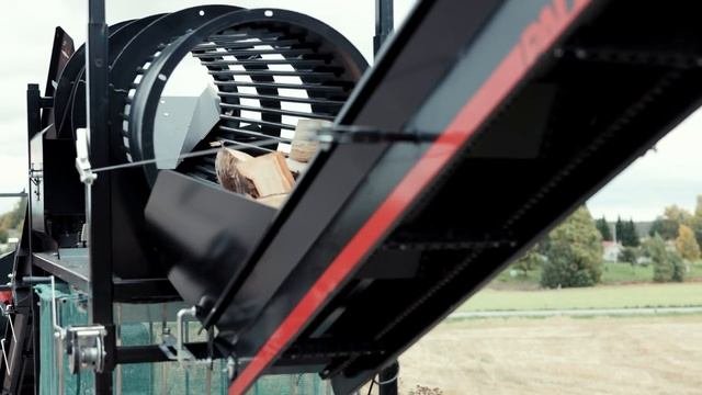 Очистите дрова с помощью средства Palax Cleaner