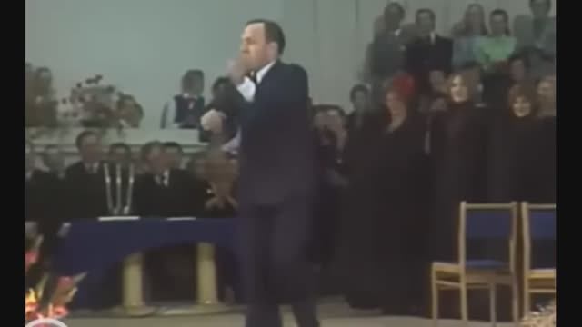 Пляски под "МАМБО" (наши и не так могут!)