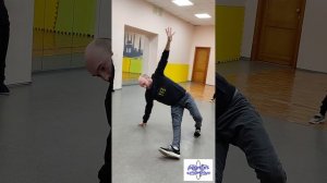 SixStep / Six Steps (Сиксстеп / 6 шагов) - Tutorial / Обучение / Break Dance.