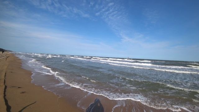 Устроился на работу в Темрюке, съездил в Кучугуры