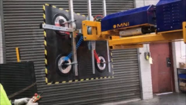 Omni 800 вакуумный захват на вилы погрузчика