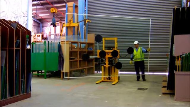 Электрическая самоходная тележка с подъемником для стекла Quattrolifts Horizon Auto Drive 350