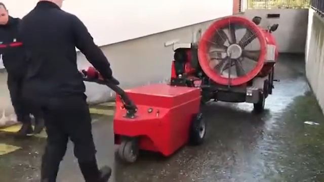 Multi-Mover XXL 10T - электрический тягач