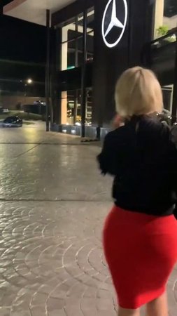 Забираю новый #mercedes . Отгадайте какой?😉