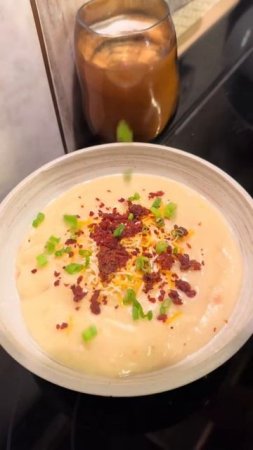 Baked Potato & Cauliflower Soup  #short #shorts #maddy