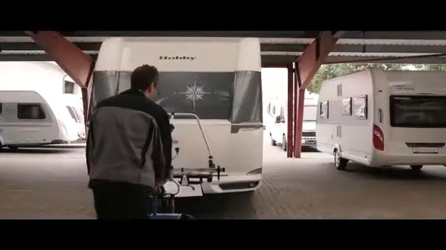 Multi-Mover M - электрический тягач, буксирует до 1800 кг