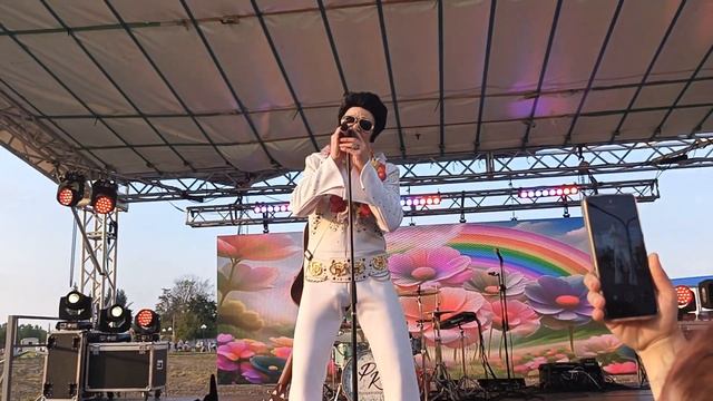 Двойник Элвиса Пресли на праздник, корпоратив и Новый год - заказать двойника на юбилей в Москве