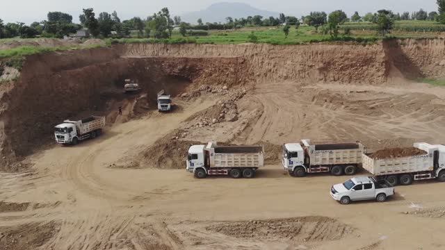 Спецтехника Shacman в работе