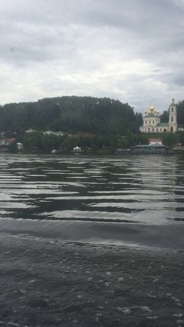 и здесь люди живут