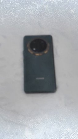 НОВЕНЬКИЙ СМАРТФОН НЕ ПОДДАЁТСЯ ........