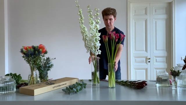 Подписка на цветы LetLoveBloom в Москве и Санкт-Петербурге