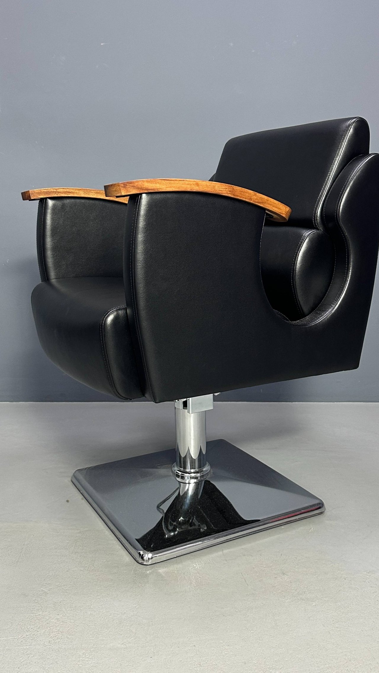 Кресло парикмахерское Ладья