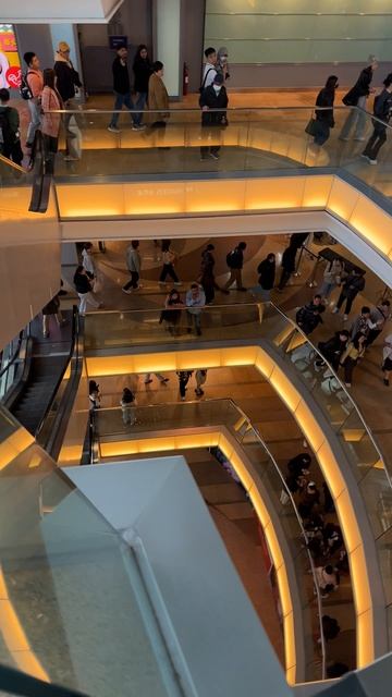 ТЦ на пике Виктории в Гонконге