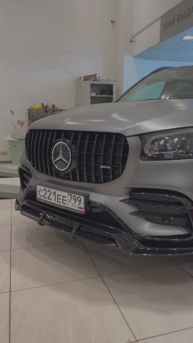 Полный обвес Mercedes-Benz от Renegade Design! (rng-t.com) для заказа этого комплекта.