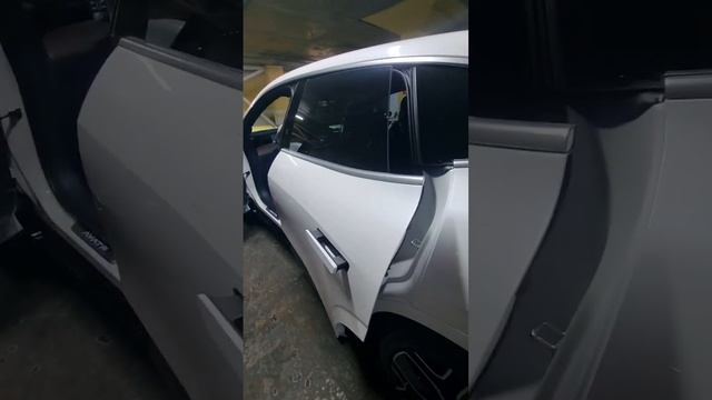 Приехал Avatr 11, цена  7.500.000 рублей.