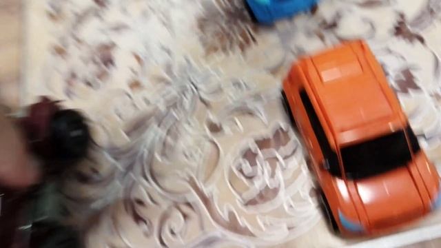 Делаю обзор на Костеного НОВОГО Тобота ( подсказка: начинается на букву М_ и 6.)