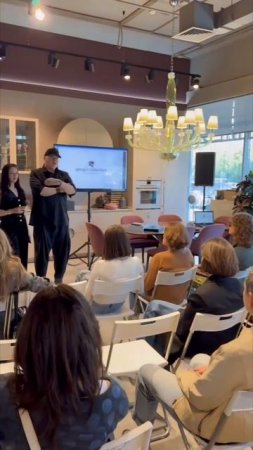 В интерьерном салоне VOGinteriors состоялось открытие корнера мебели Giorgio Collection.