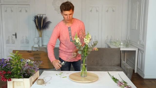 Цветочная Подписка LetLoveBloom в Москве и Санкт-Петербурге