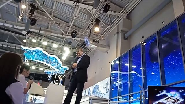 Владислав Карасевич. Энергетический комплекс "Снежинка" как разработка МФТИ и его партнеров. ВДНХ.