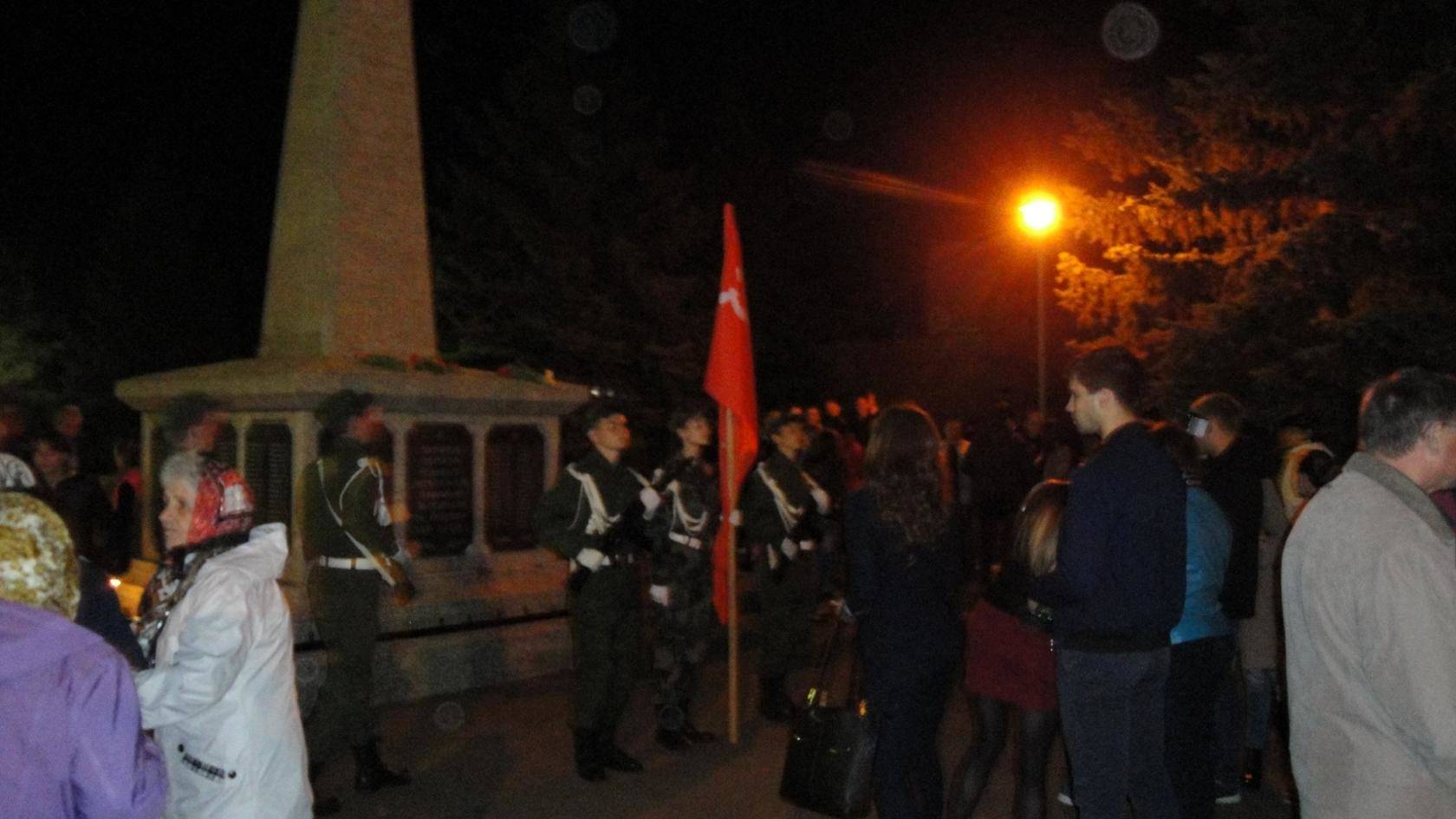 МОЛИТВА. Стихи. Л. Папушина, муз, аранж. Н. Жуков, вокал. Л. Великанова, звук. А. Макалиш, монтаж. Е