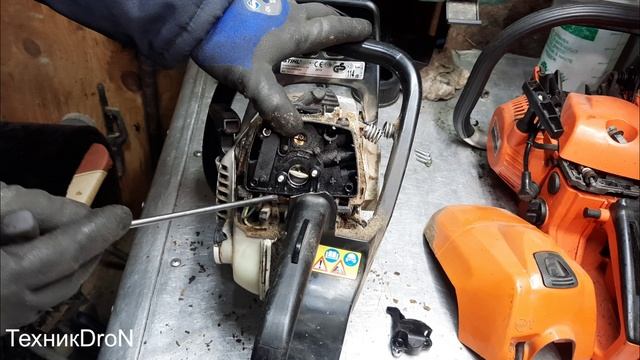 Не подает масло на цепь.Бензопила Stihl MS 211.