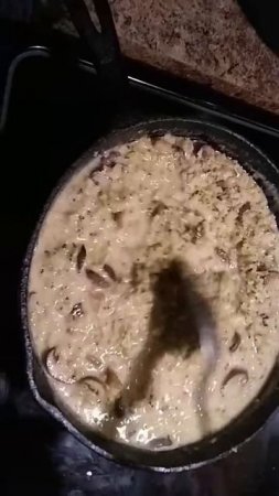 Califower risotto with mushrooms and cheese