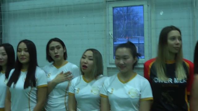 Гимн СССР на параде женской футбольной лиги