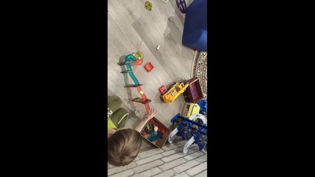 Катаем шарики