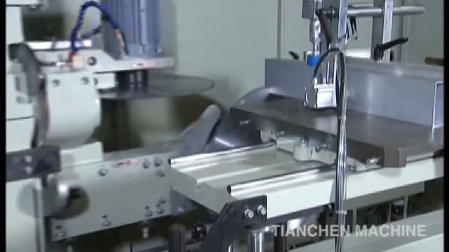 вырубая пила для резки алюминиевого профиля  LJKA-600