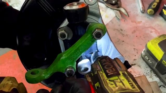 ВЫВОРОТ НА ЖИГУЛИ, КОВШ И СПОРТ РУЛЬ, ЧИНИМ СЦЕПЛЕНИЕ И НАСТРАИВАЕМ ЗАЗОРЫ КЛАПАНОВ